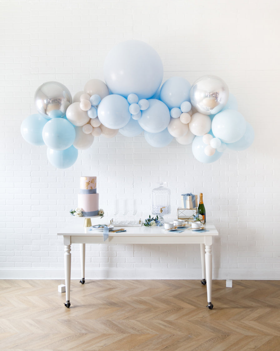 Château - Floating Balloon Arch - 5ft — Paris312